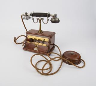 Intercommunication set | Science Museum Group Collection