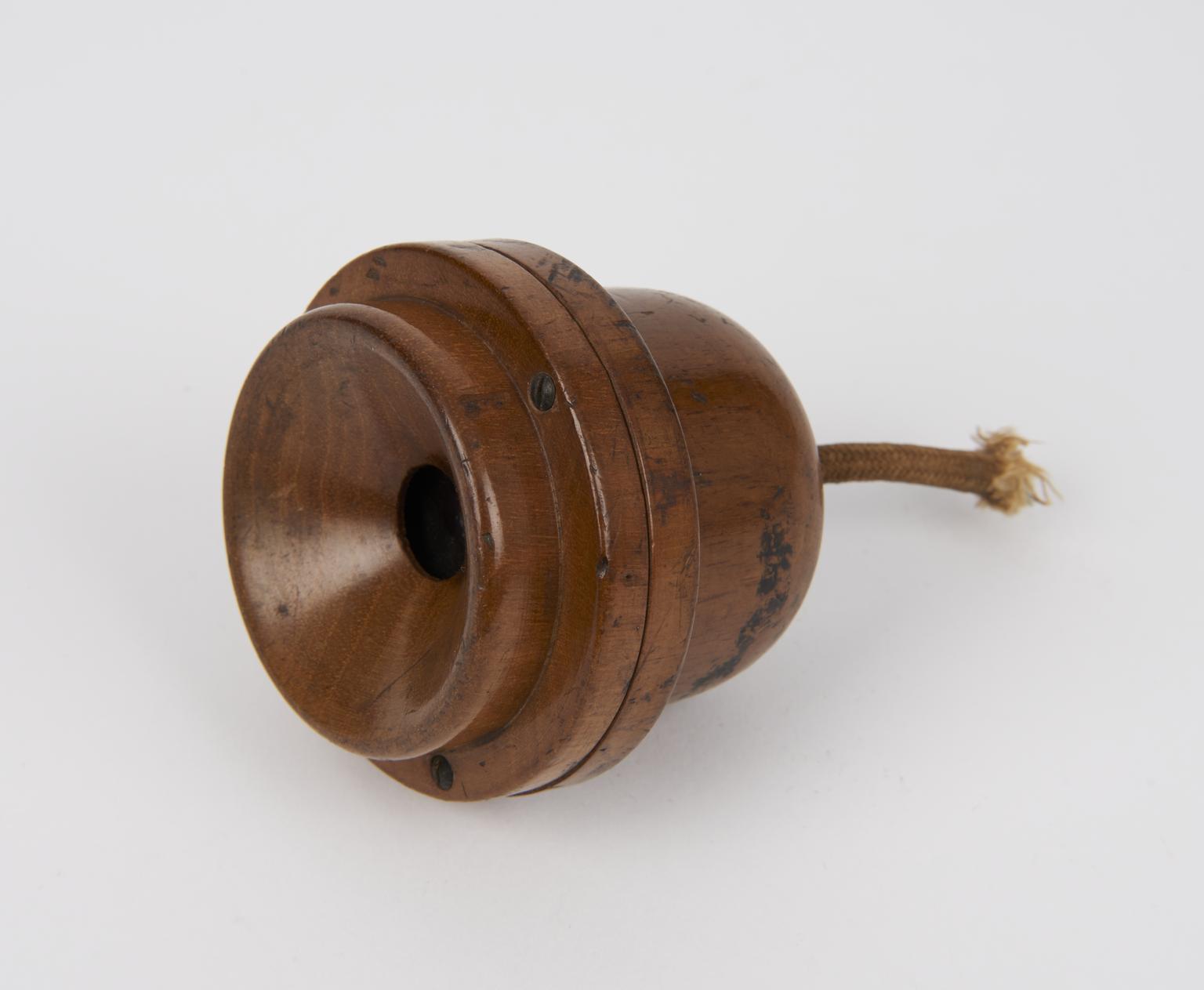 Double pole receiver with no permanent magnet | Science Museum Group ...