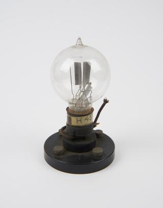 McVitie Weston valve collection, Ediswan four-anode Fleming Valve valve | Science Museum Group ...