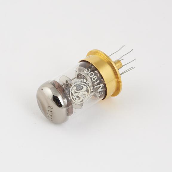 Tetrode for use in submerged repeaters | Science Museum Group Collection
