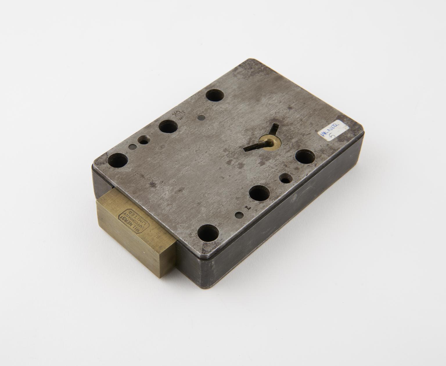 Milner nine lever safe lock | Science Museum Group Collection