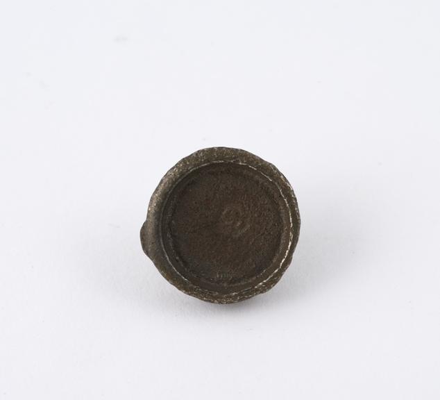 Small circular weight | Science Museum Group Collection