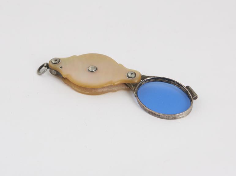 Lorgnon spectacles | Science Museum Group Collection