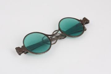 Transverse folding | Science Museum Group Collection