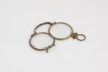 Spectacles, pince nez | Science Museum Group Collection