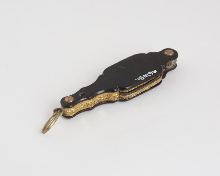 Hand, transverse folding | Science Museum Group Collection