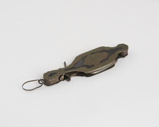 Hand, transverse folding | Science Museum Group Collection