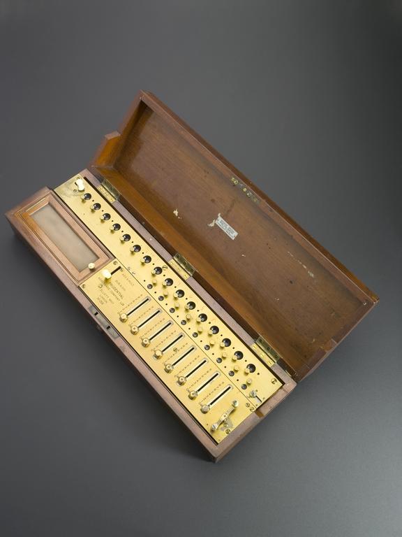 Arithmometer by Elliott Brothers | Science Museum Group Collection