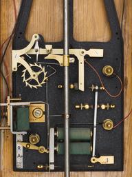 Standard synchronome clock | Science Museum Group Collection