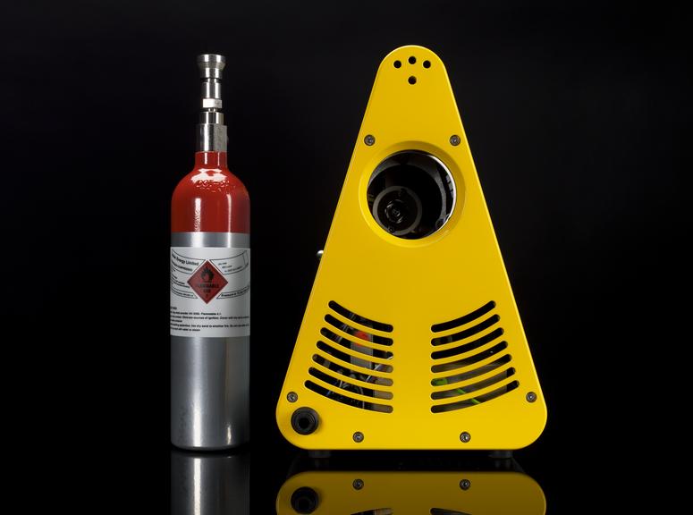 VE100 v3 Fuel Cell System | Science Museum Group Collection