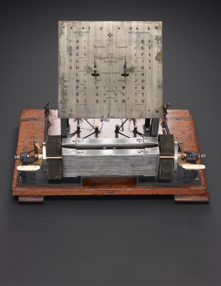 Henley's magneto electric double needle telegraph, 1848-1852 | Science ...