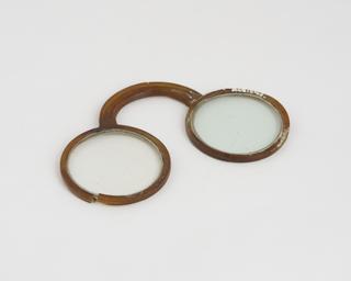 Tinted bow spectacles | Science Museum Group Collection