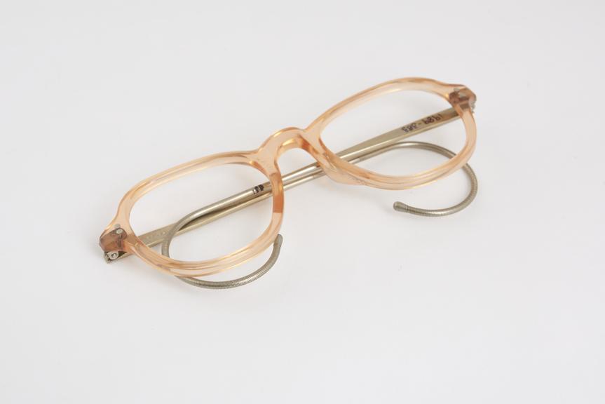 Pair of childs spectacle frames | Science Museum Group Collection