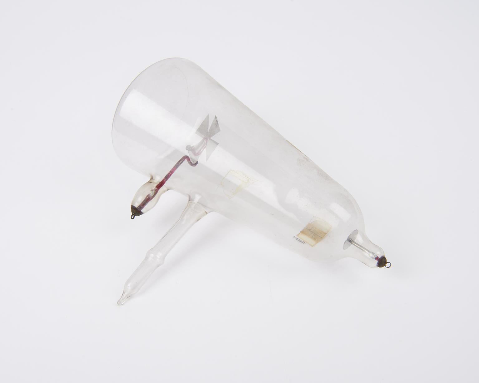 Crookes discharge tube | Science Museum Group Collection