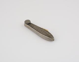 Microtome knife handle | Science Museum Group Collection