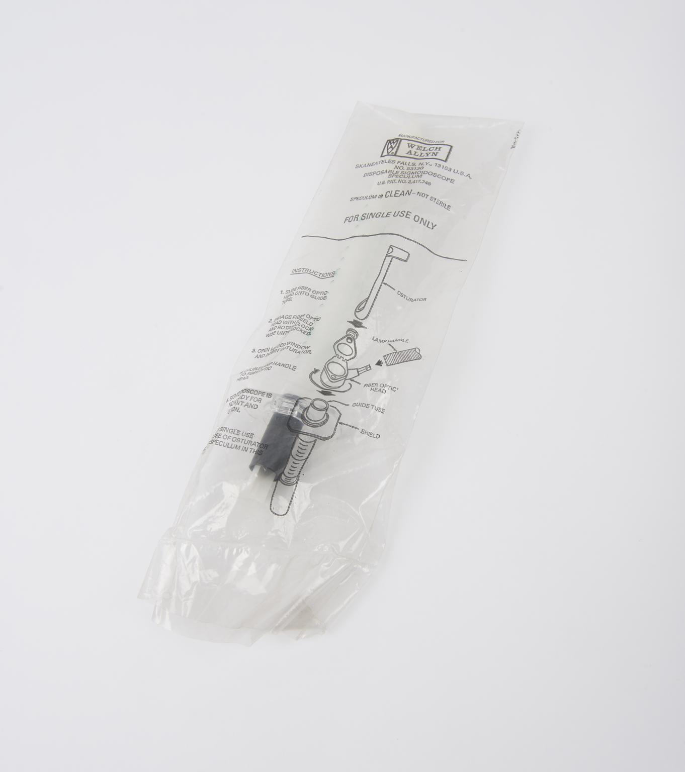 Disposable sigmoidoscope specula | Science Museum Group Collection