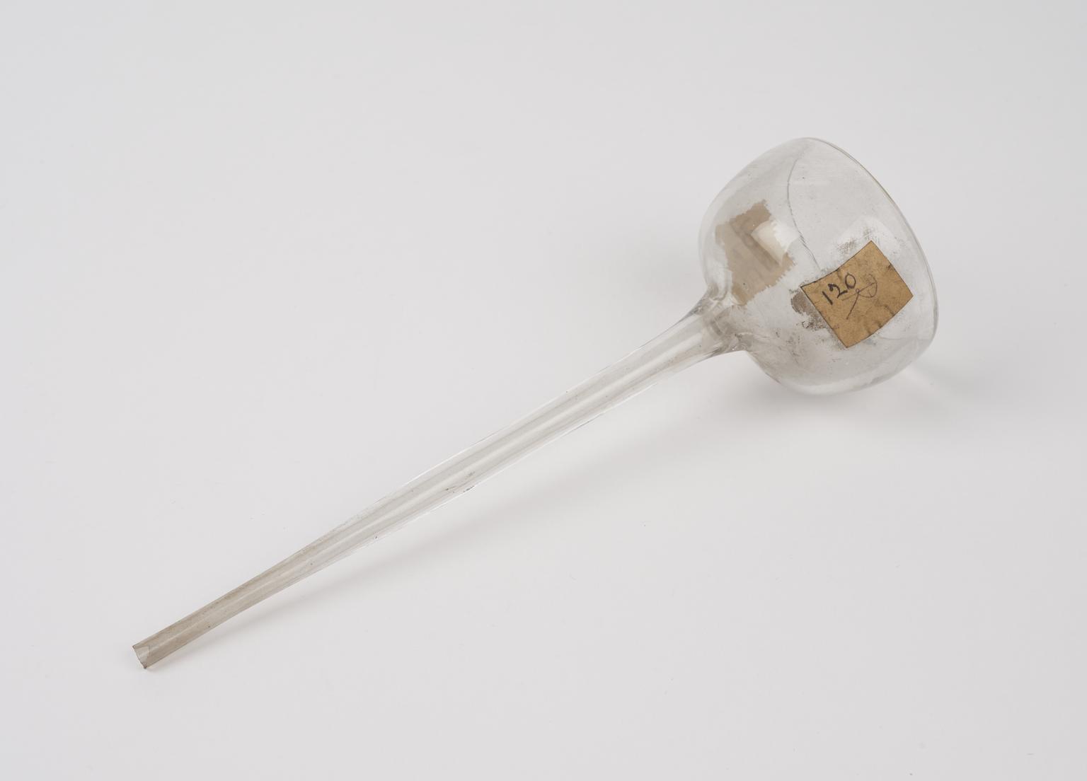 Glass cup-shaped funnel | Science Museum Group Collection