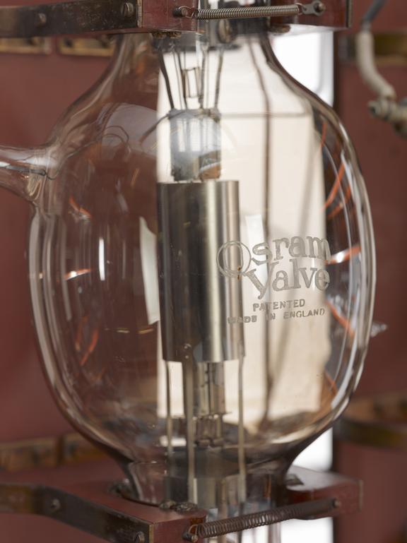 Marconi 1.5kW Transmitter used by 2LO | Science Museum Group Collection