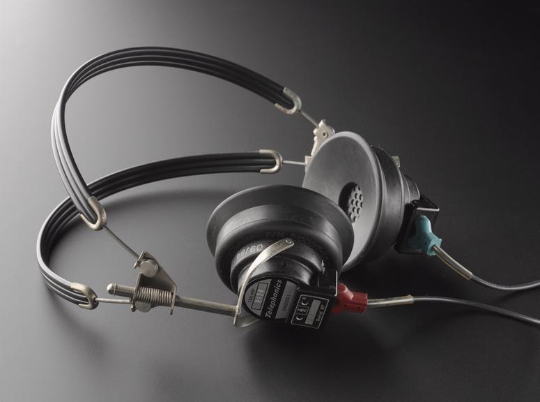 Audiometric headphones | Science Museum Group Collection