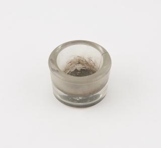 Glass mortar, English, 1901-1940 | Science Museum Group Collection