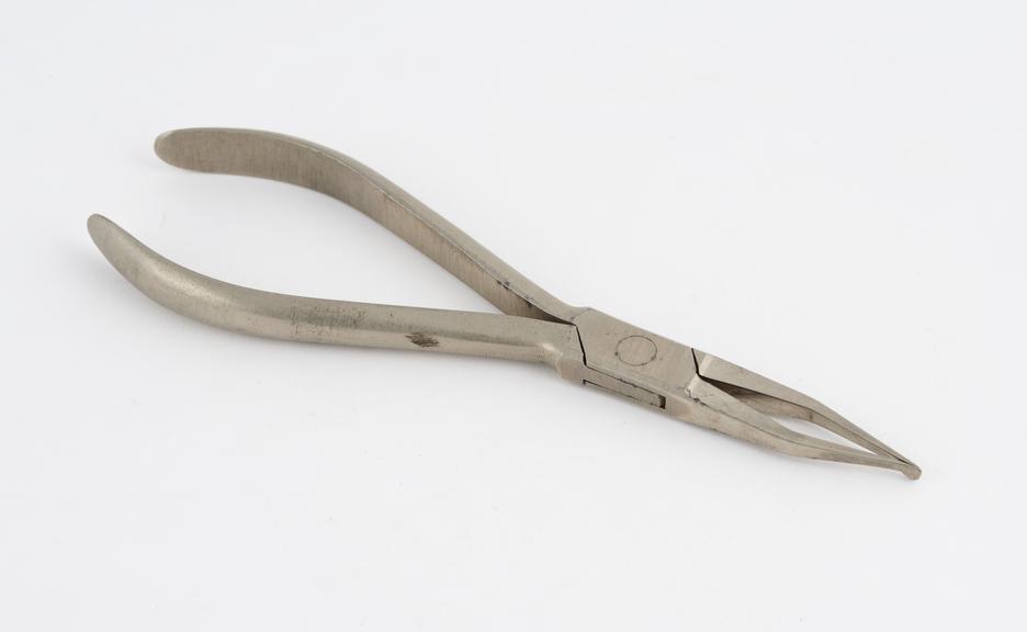 How's ligature pliers nickel plated steel | Science Museum Group Collection