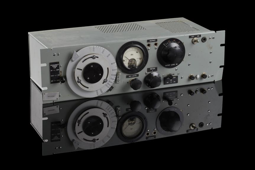 BBC OS3/1 Variable Frequency Oscillator | Science Museum Group Collection