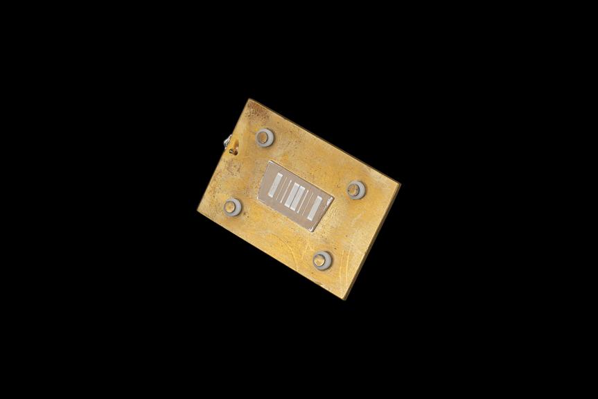 1085 P.Type Surface Acoustic Wave filter | Science Museum Group Collection