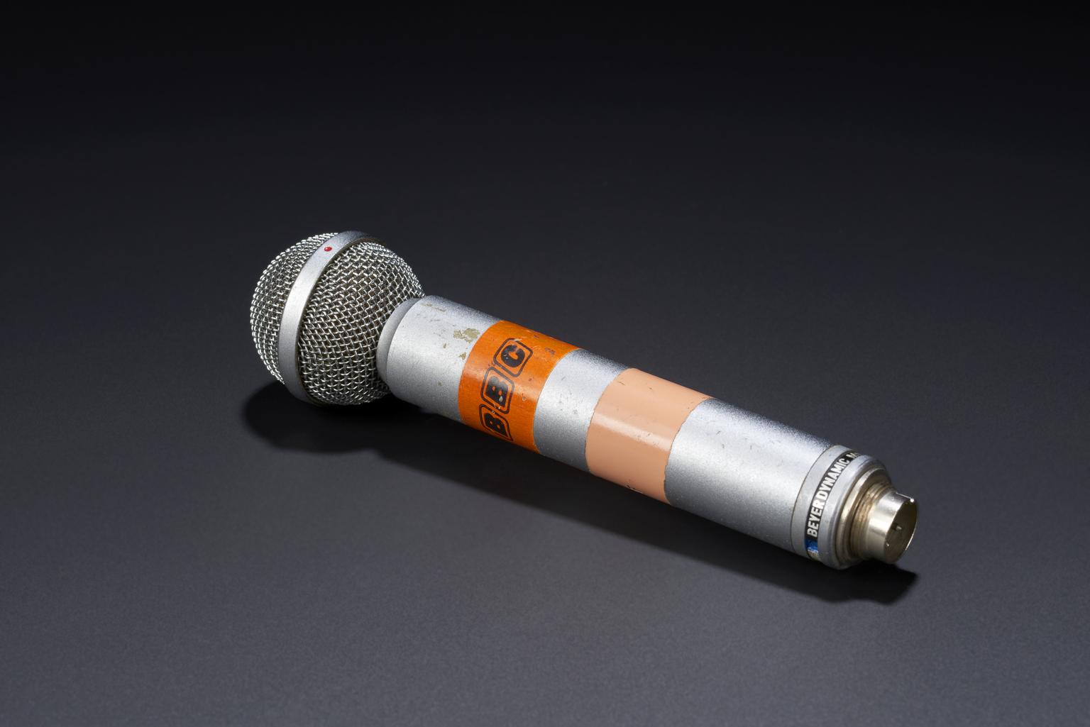 Beyer M160N dynamic microphone | Science Museum Group Collection
