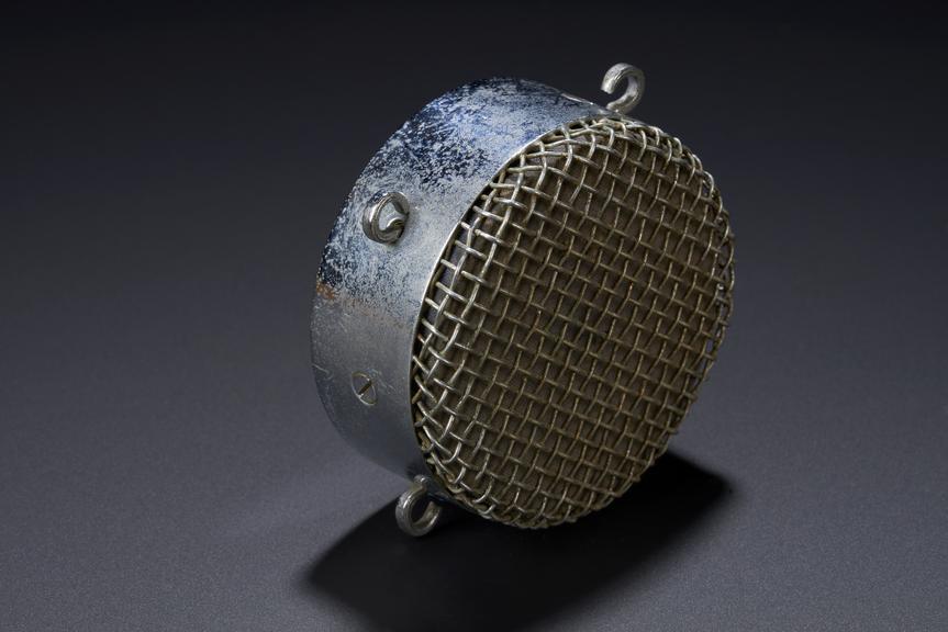carbon microphone | Science Museum Group Collection