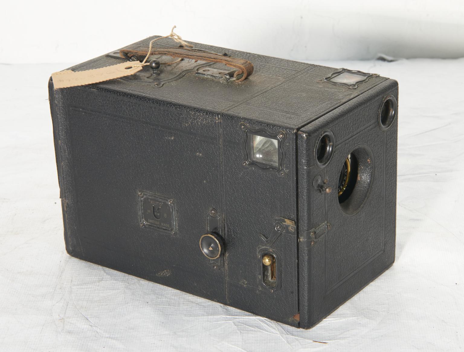 'No. 6 Klito' quarter-plate camera by Houghton Ltd and 'Symmetrical ...