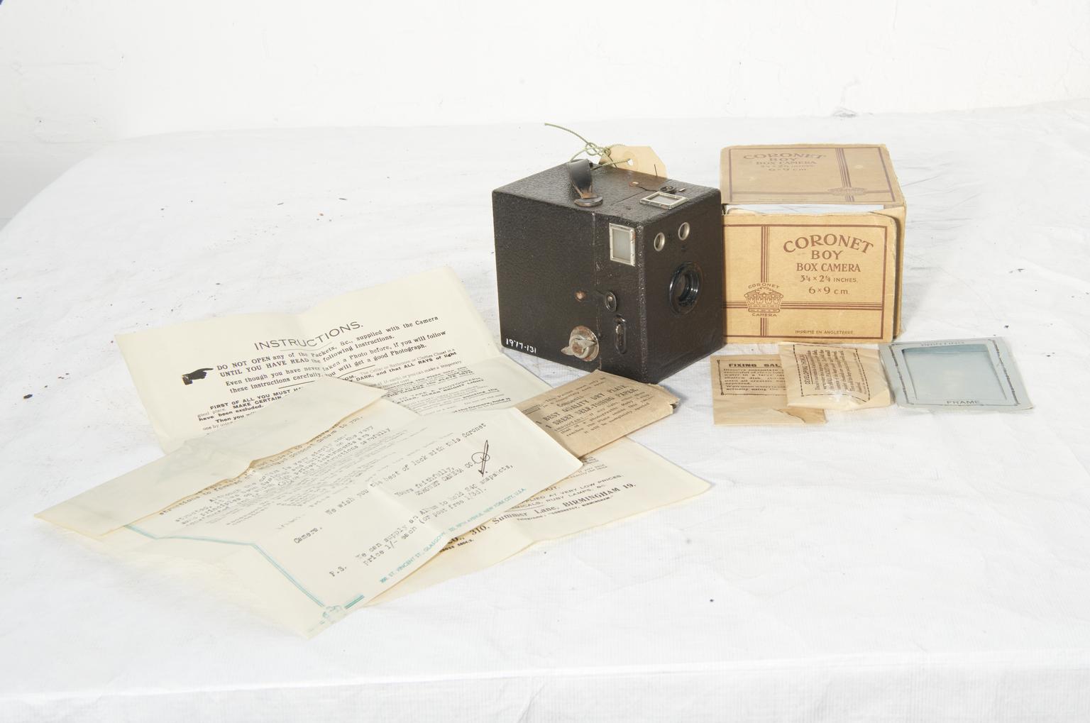 Coronet "Boy No. 2" Box Camera | Science Museum Group Collection