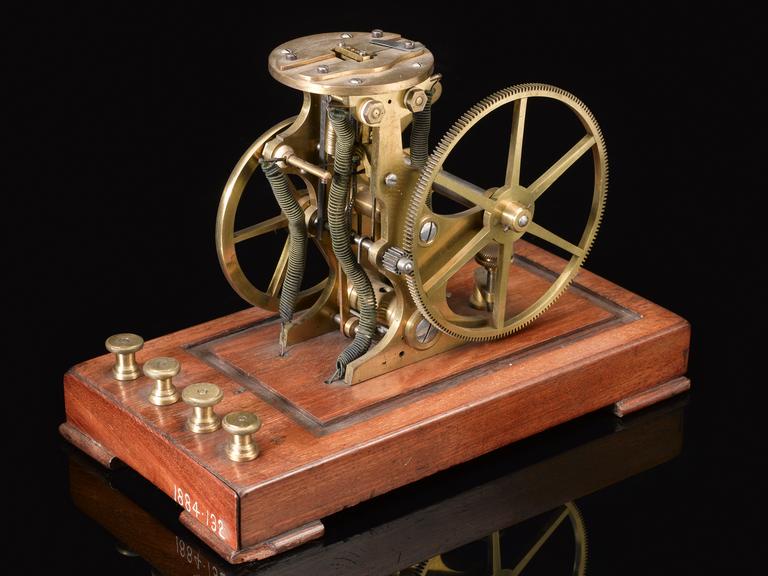 Wheatstone's automatic telegraph transmitter, 1858 | Science Museum ...