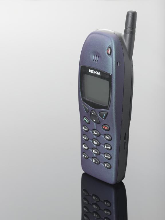 Nokia 6110 mobile phone | Science Museum Group Collection