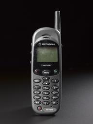 Motorola Timeport 250, 2001-2005 | Science Museum Group Collection