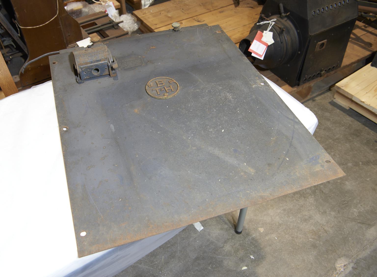 BTH 35mm Sound Projector | Science Museum Group Collection