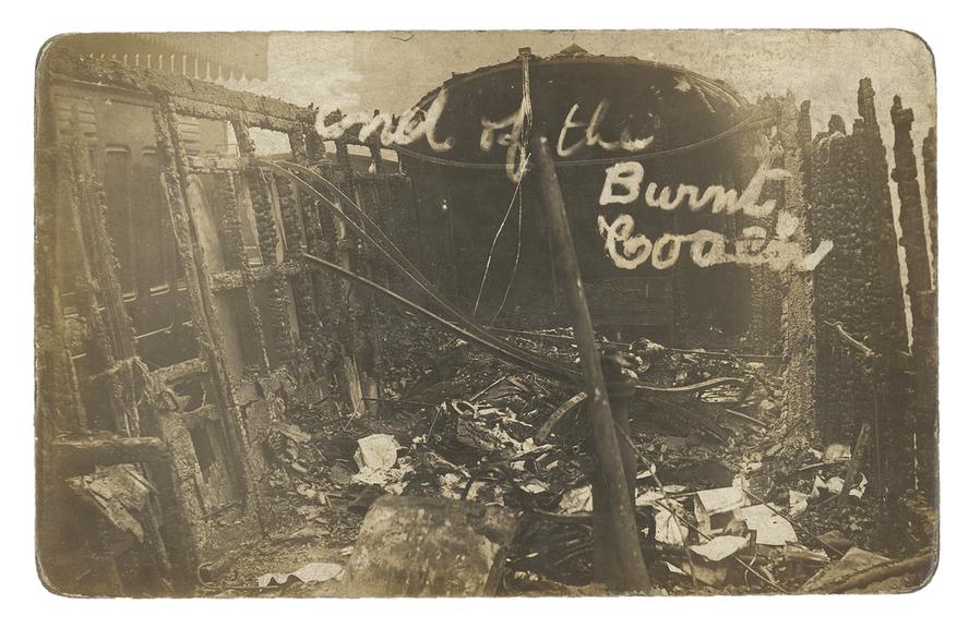 Postcards collected by Robert Bunner showing railway acccidents ...