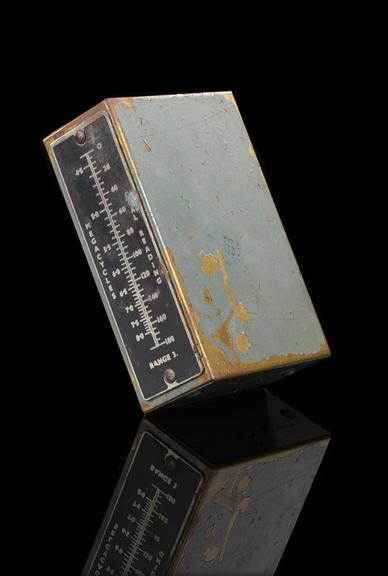 MCR1 'Biscuit Tin' Radio Receiver | Science Museum Group Collection
