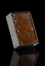 MCR1 'Biscuit Tin' Radio Receiver | Science Museum Group Collection