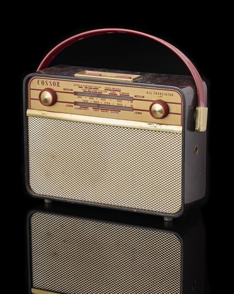 Cossor CR1300T/01 transistor portable radio | Science Museum Group ...