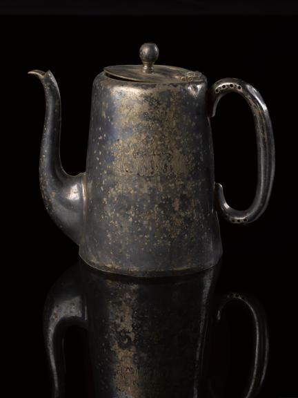 Chester plate metal coffee pot | Science Museum Group Collection