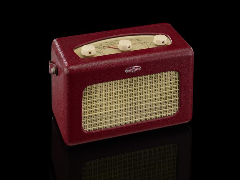 Portable Broadcast Receiver | Science Museum Group Collection