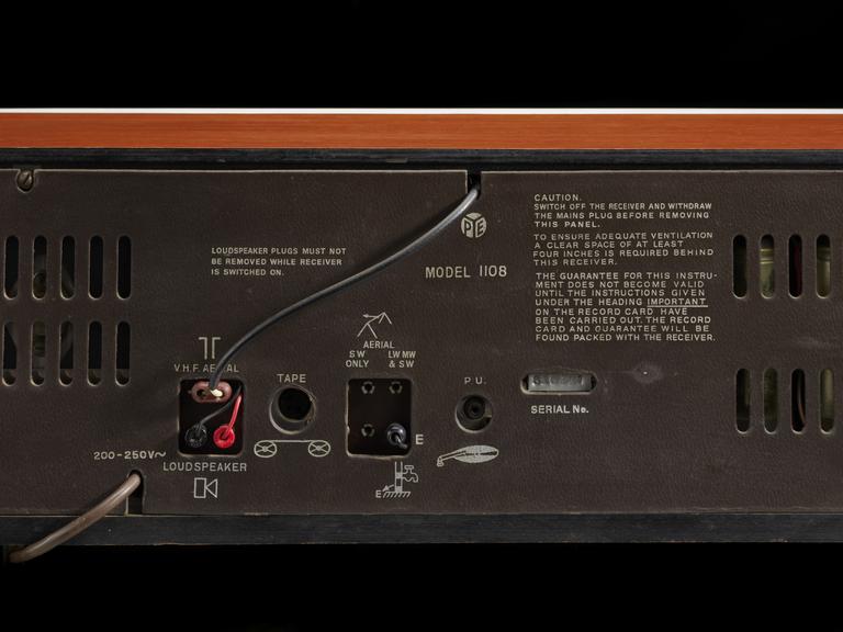 Pye Model 1108 Broadcast Receiver | Science Museum Group Collection