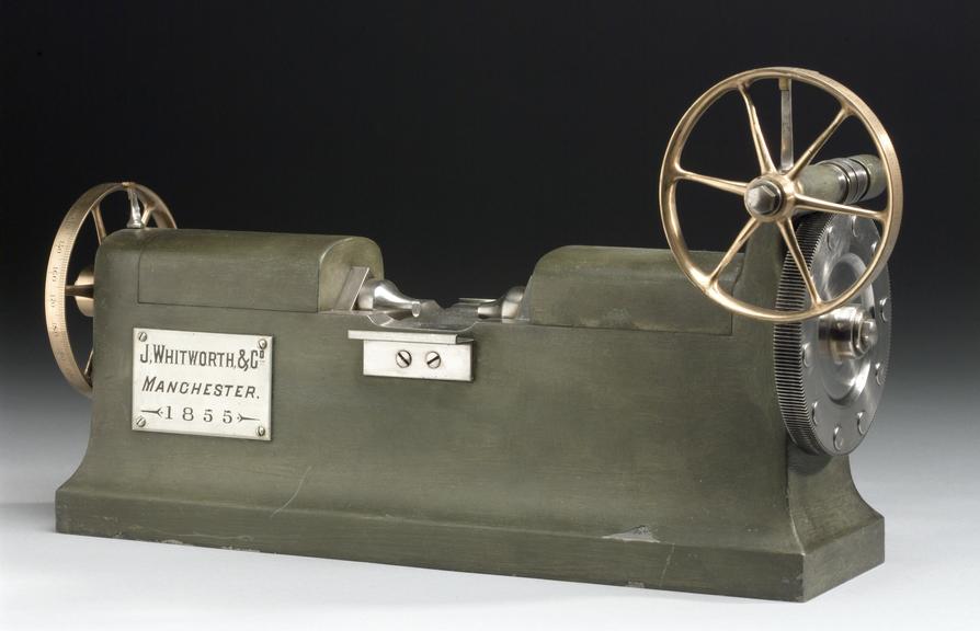 Micrometer type mechanical comparator | Science Museum Group Collection