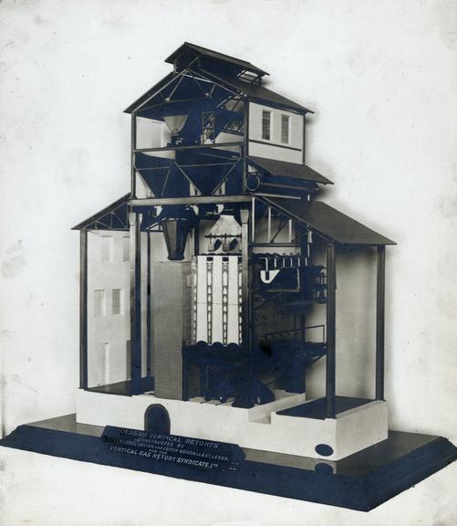 Photograph of model of Dessan vertical retort. | Science Museum Group ...