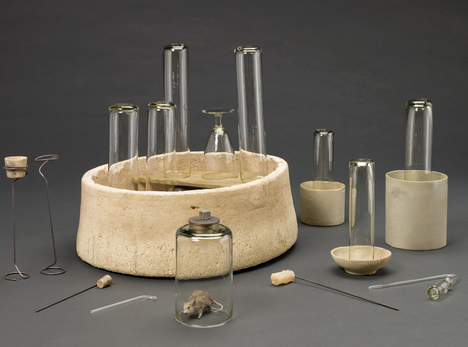 Reconstruction: Priestley's pneumatic trough and a | Science Museum ...