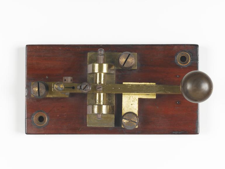 Standard Morse key, 1880-1950 | Science Museum Group Collection