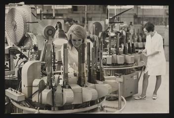 A photographic print of Industry, Razors | Science Museum Group Collection