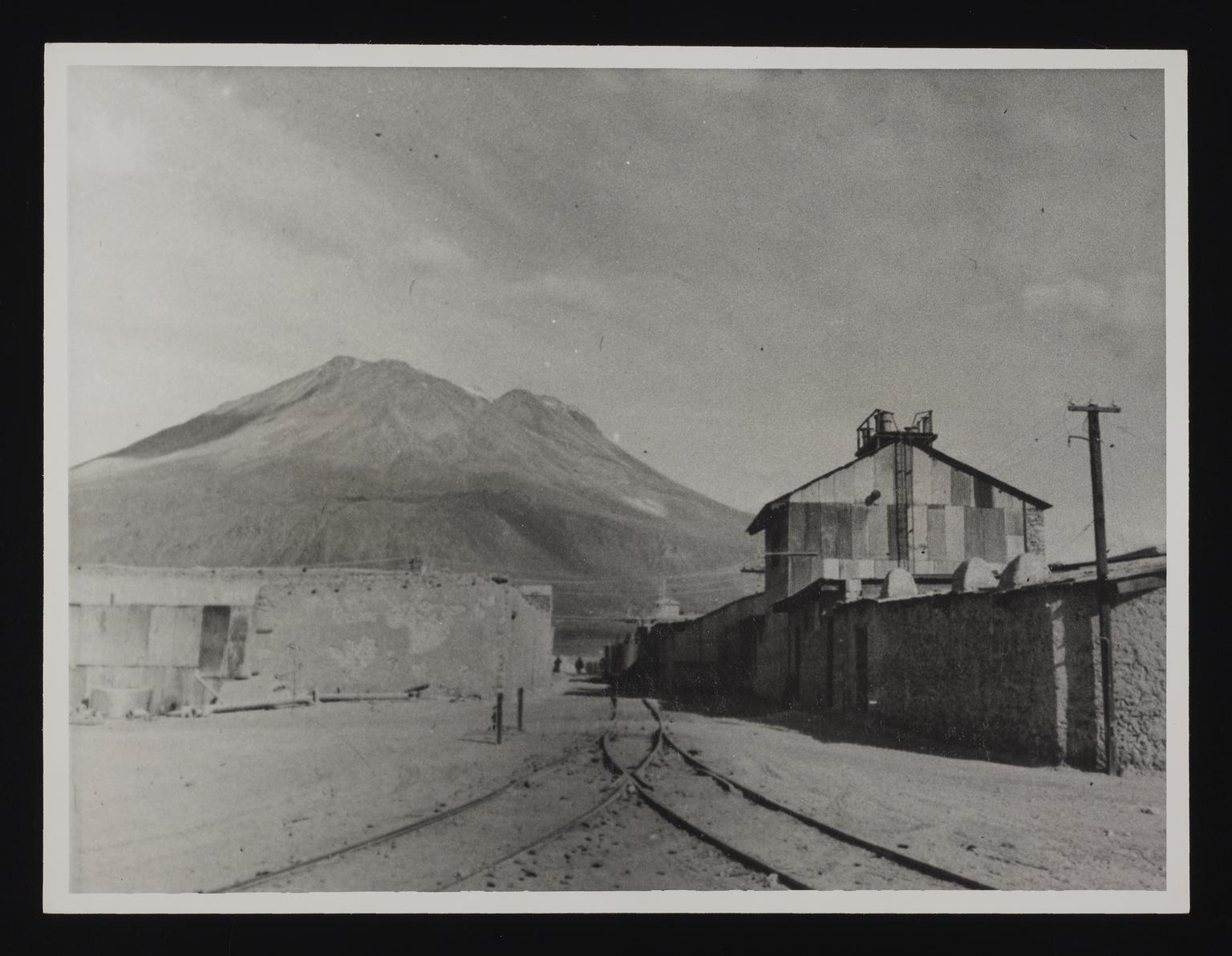 A photographic print of Industry, Sulphur | Science Museum Group Collection