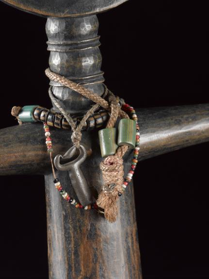 Carved wooden fetish doll or "Akua Mma" | Science Museum Group Collection