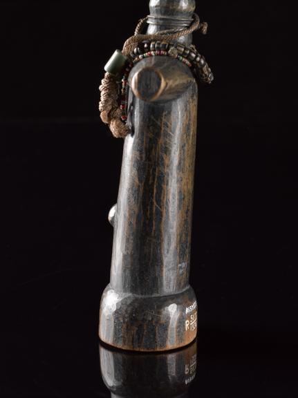 Carved wooden fetish doll or "Akua Mma" | Science Museum Group Collection